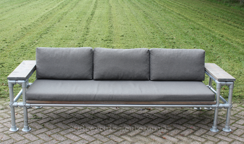 Steigerbuis bank "Lara" – AB-Steigerhout